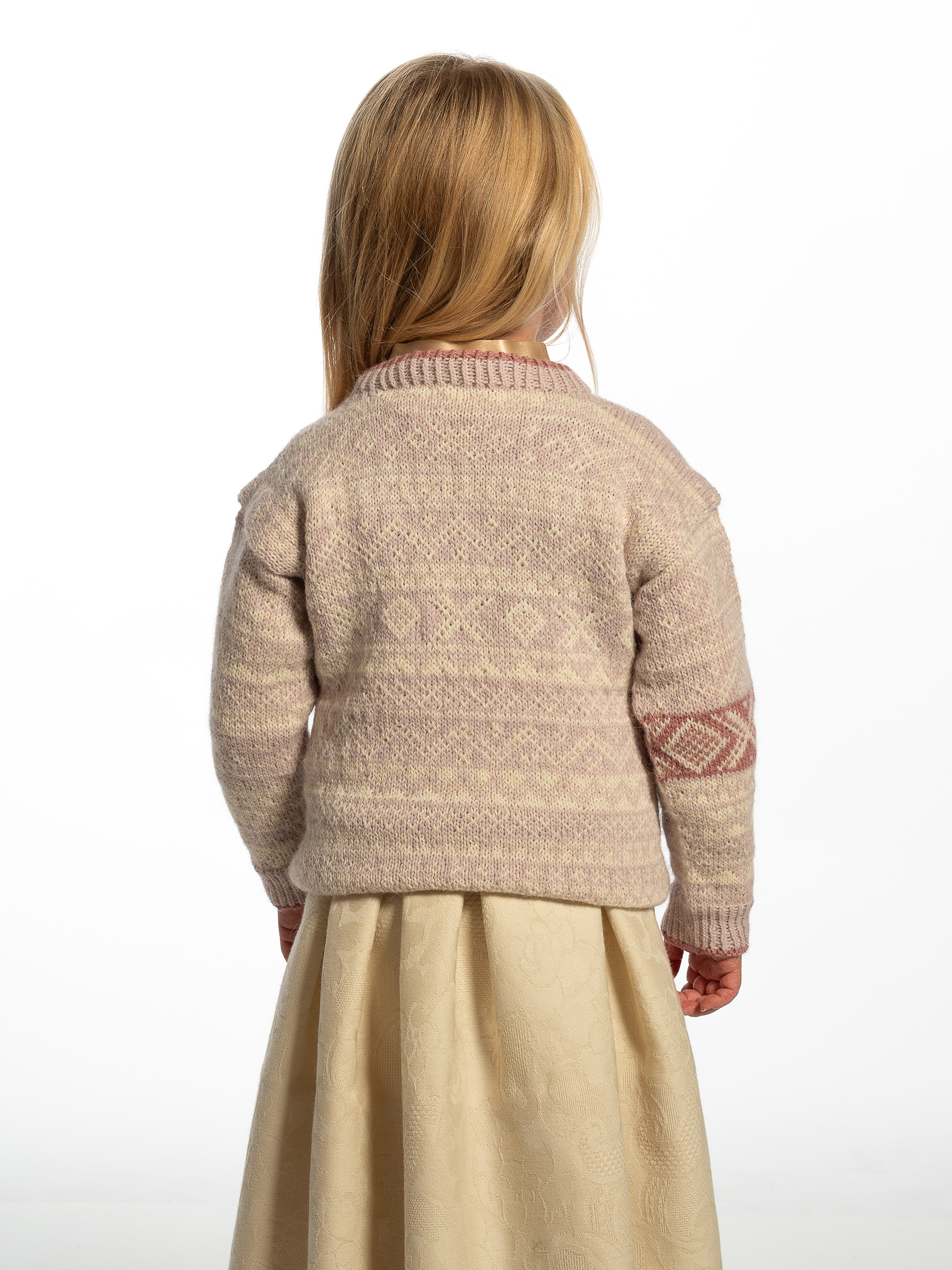 121-03 Valle genser (Alpakka Wool) - Garnius