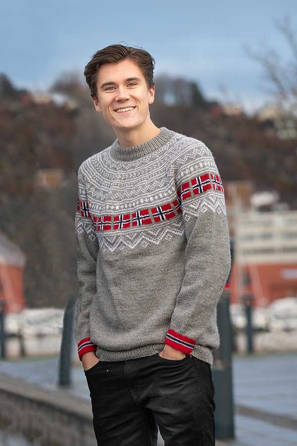 2003-2 Heia Norge genser grå - Garnius