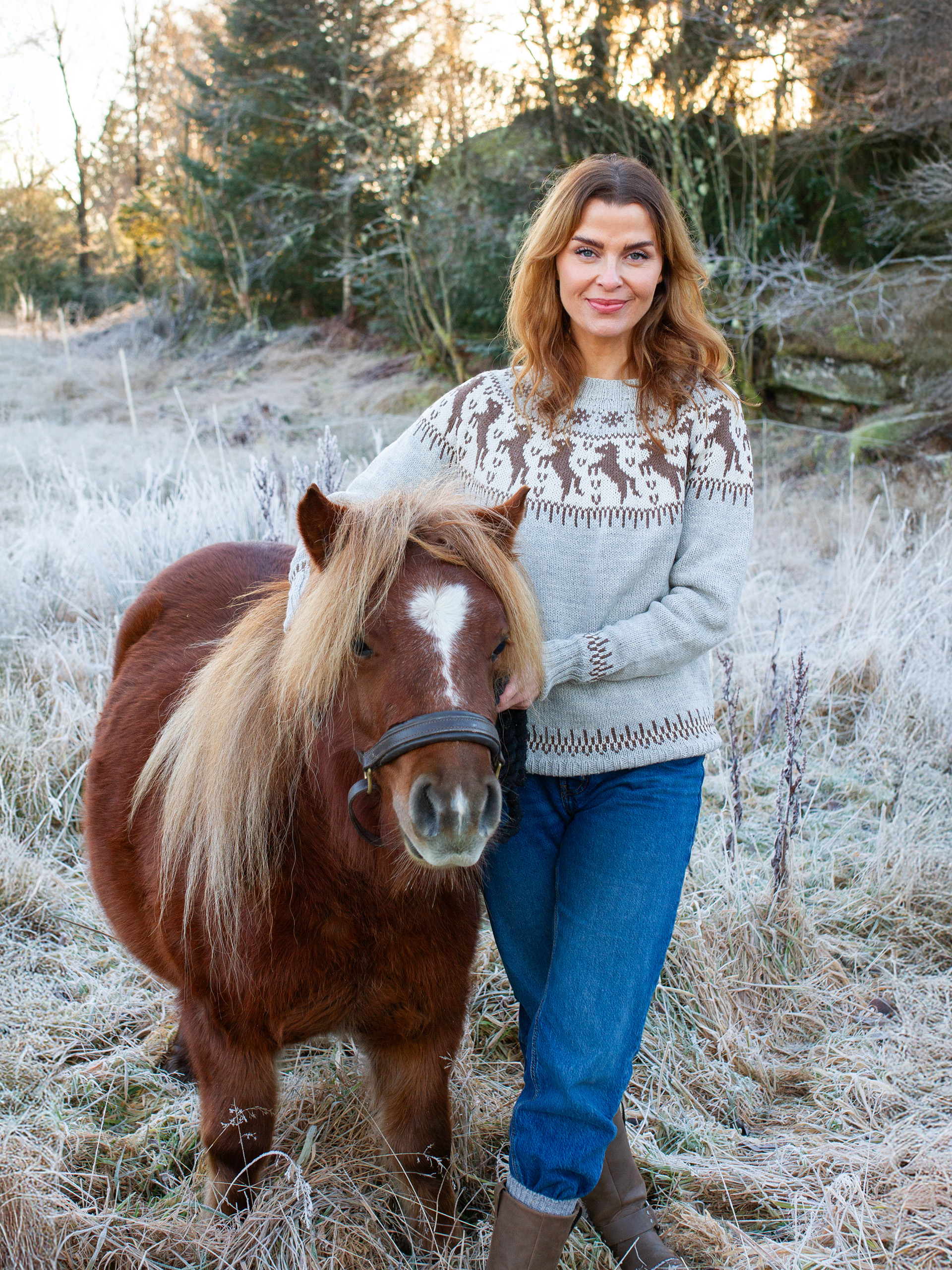 521K-01b BLAKKEN genser dame - Garnius