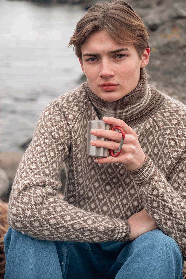 109-02 Islender genser - Garnius