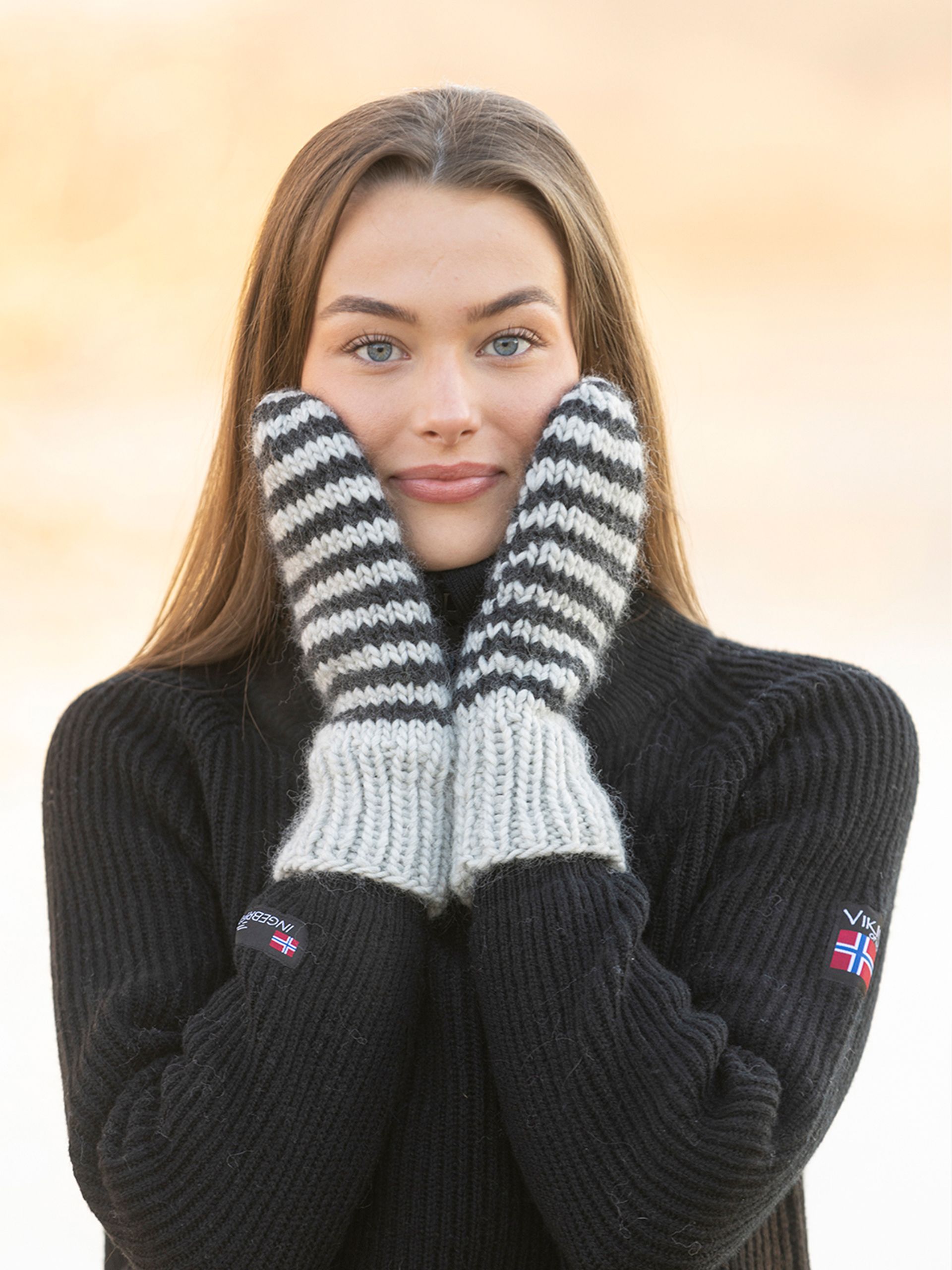 2404-6a Dårdi votter - Garnius