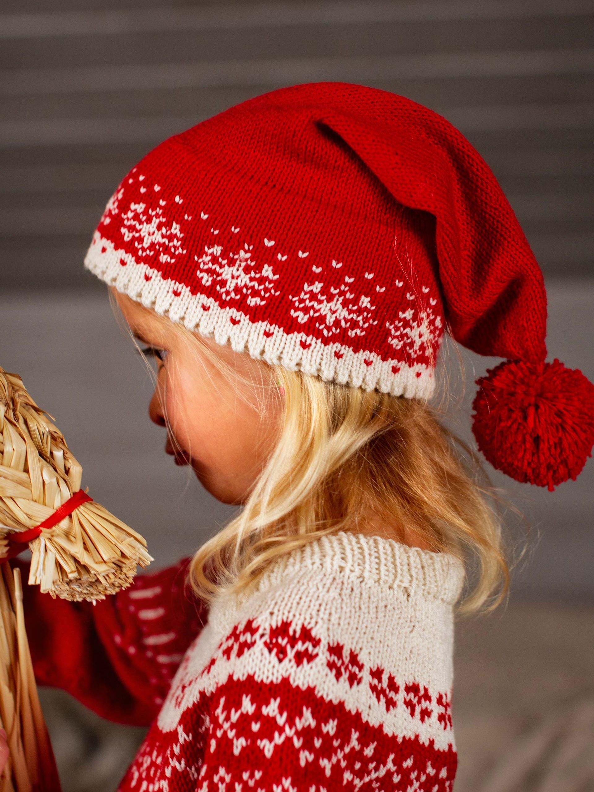 STJERNESKUDD lue rød-kitt (Woolevo) - Garnius - Garnius.no