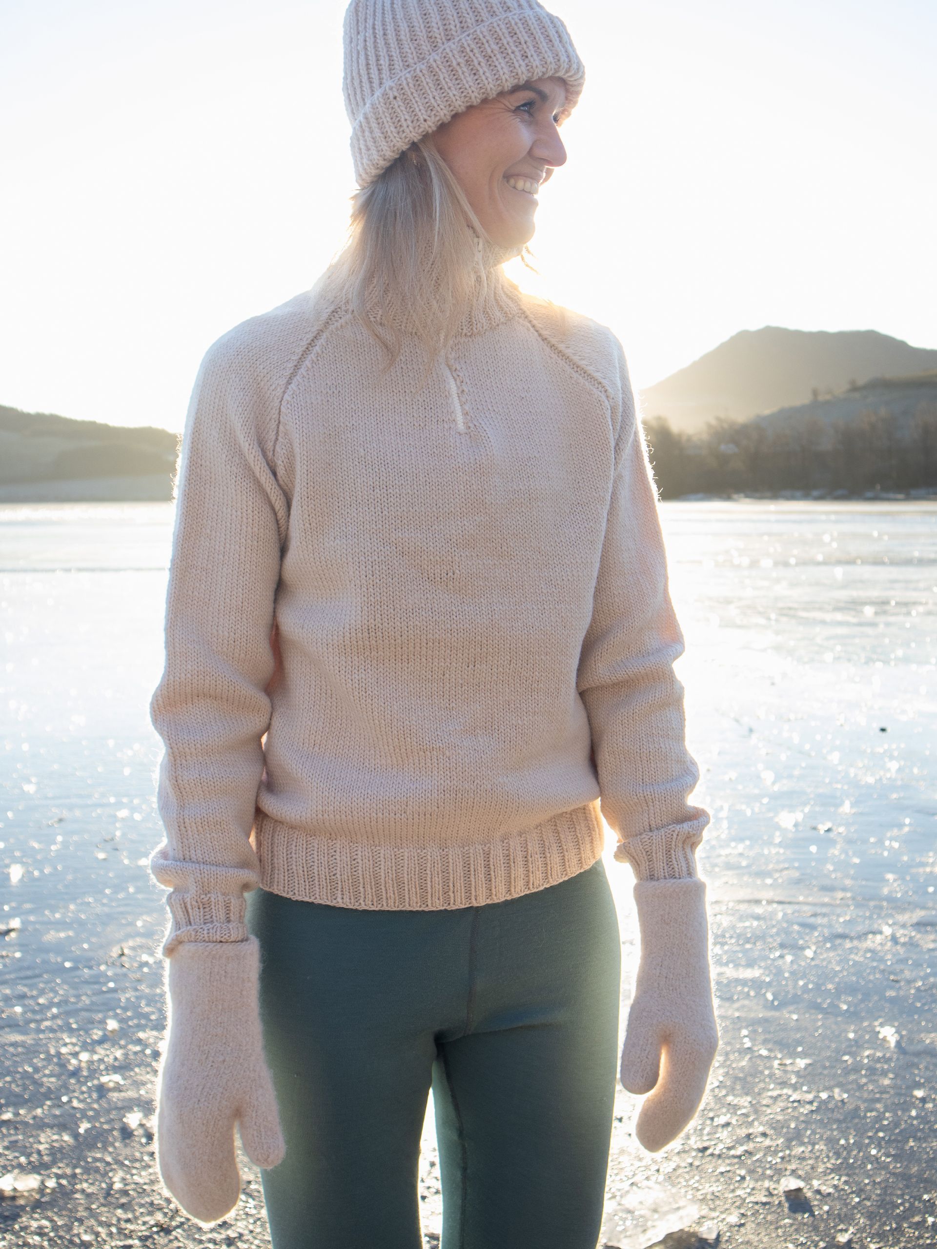 483-02 Talvor votter - Garnius