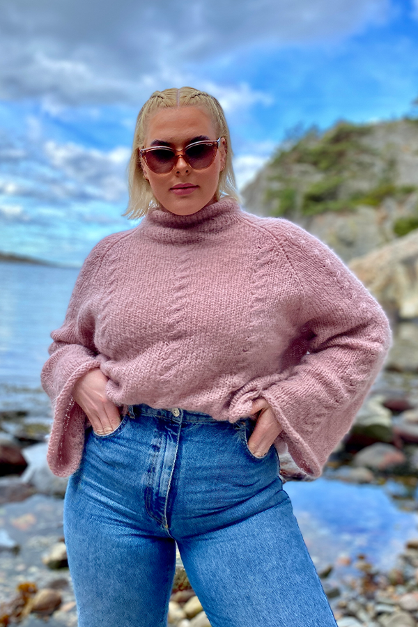 FLETTIANA sweater pudderrosa - Garnius - Garnius.no