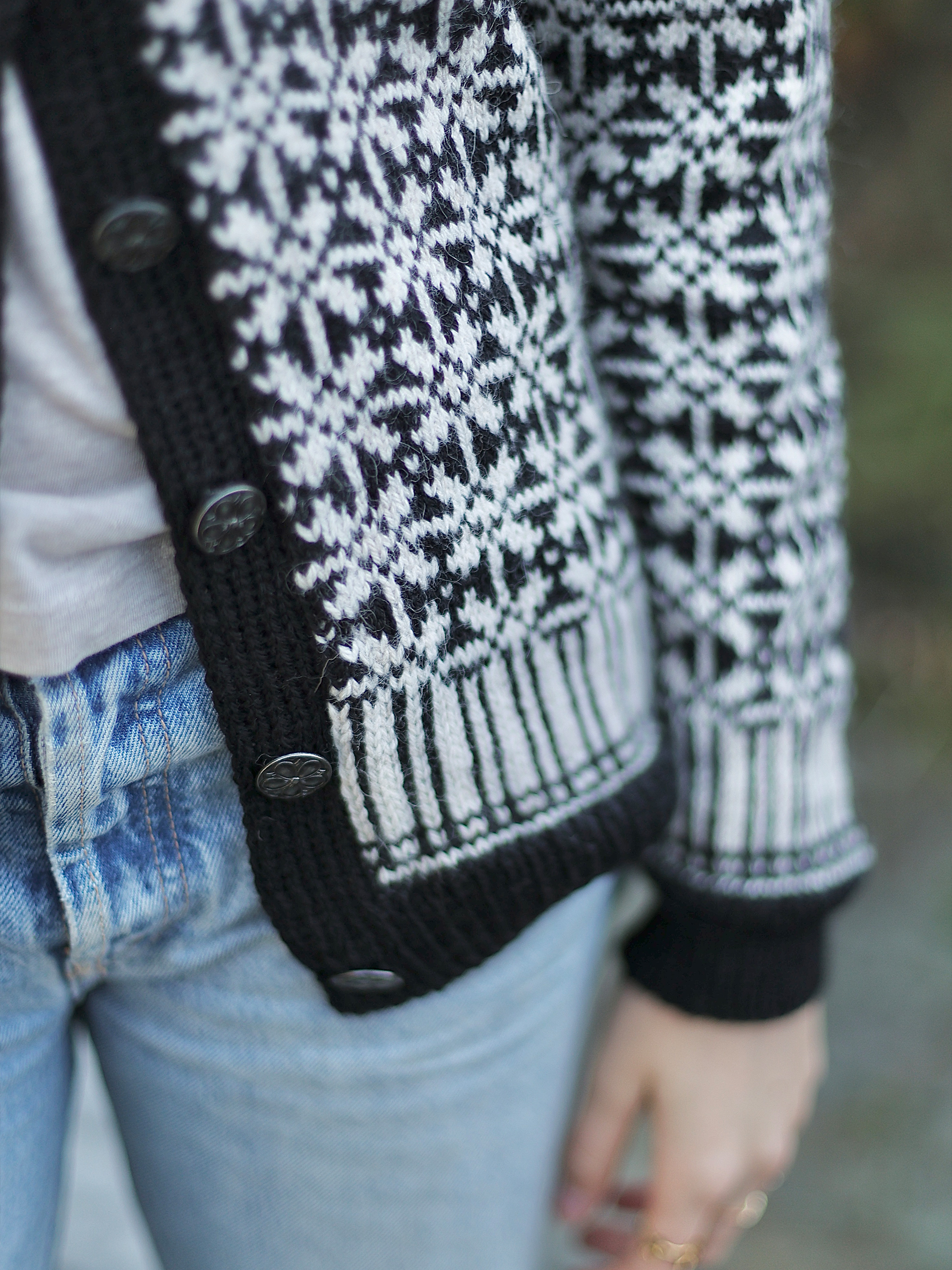 GYDA jakke sort/lys beige - Garnius