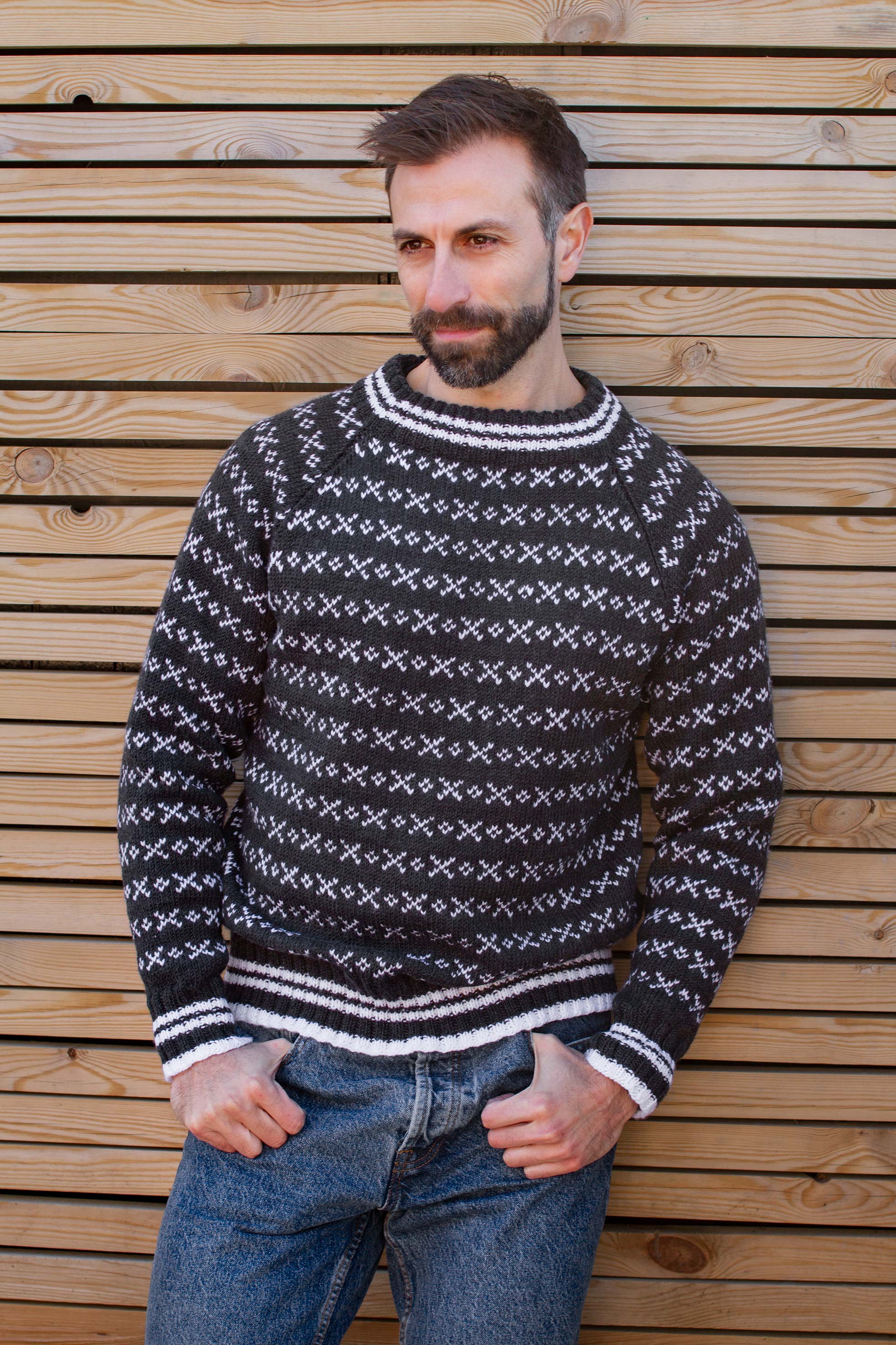 HUSAVIK Islender koksgrå - Garnius