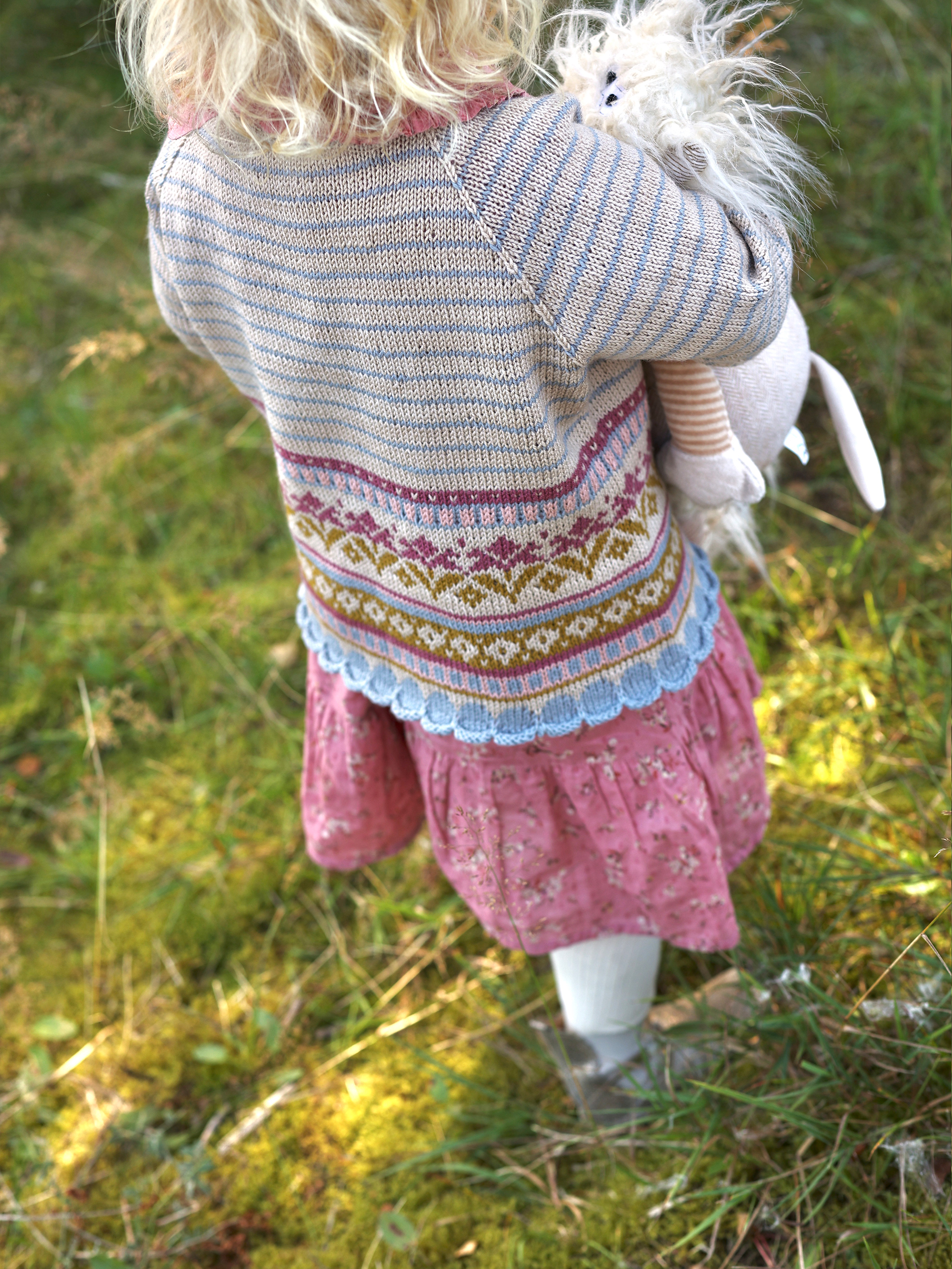 SORIA barnegenser beige/gråblå - Garnius