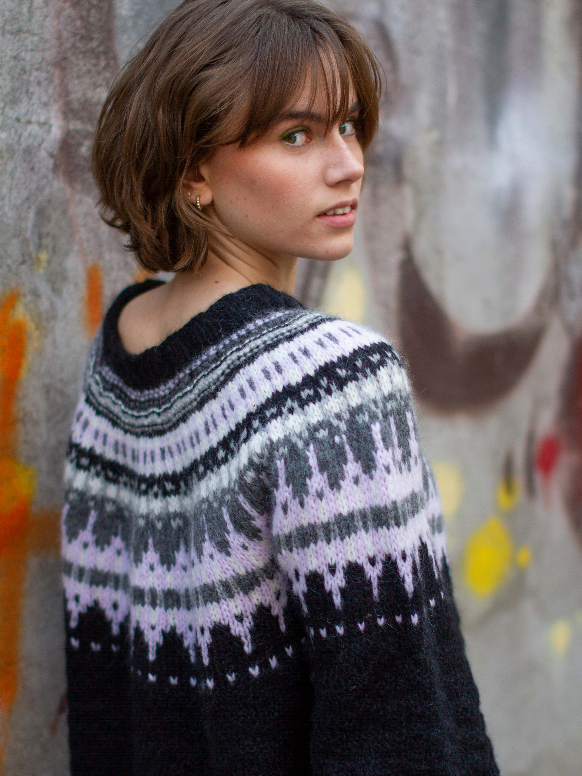 TRUE COLORS genser sort - Garnius